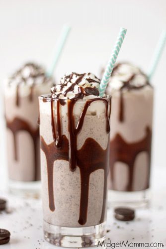 Oreo Milkshake Recipe • MidgetMomma