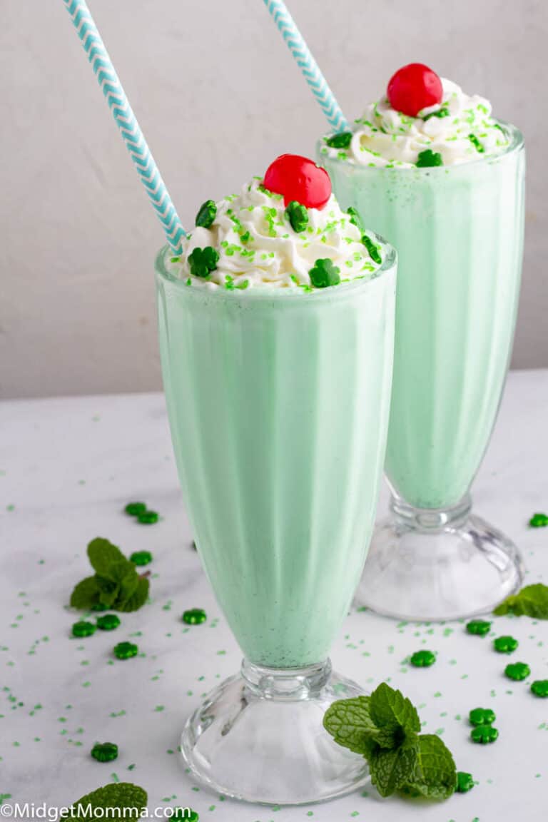 Copycat McDonald's Shamrock Shake Recipe % MidgetMomma