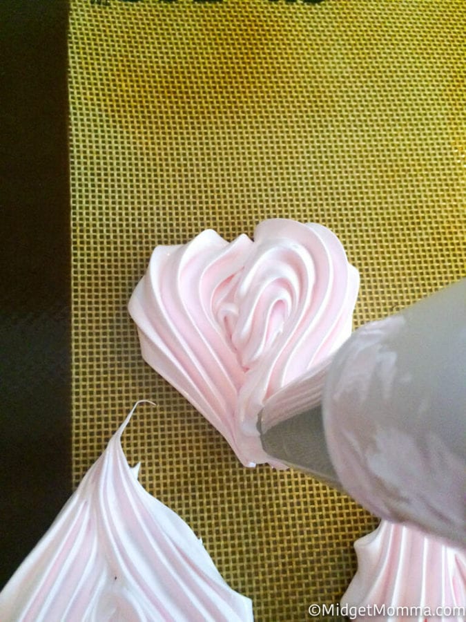 Strawberry Meringue Cookies Recipe • MidgetMomma