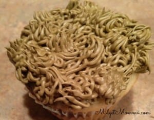 Paddington Bear Cupcakes that are EASY to Make and SUPER cute!