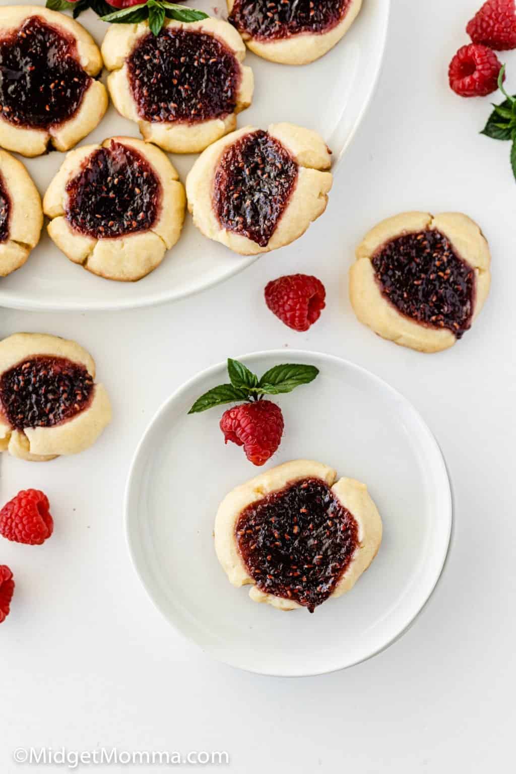 Raspberry Thumbprint Cookies homemade christmas cookie