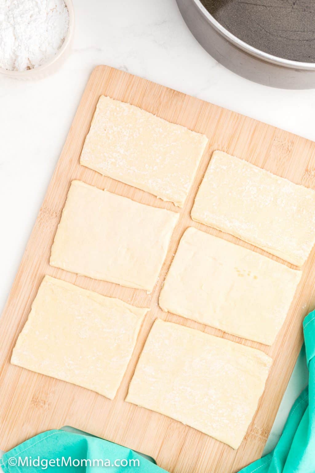 Easy New Orleans-Style Beignets Recipe • MidgetMomma