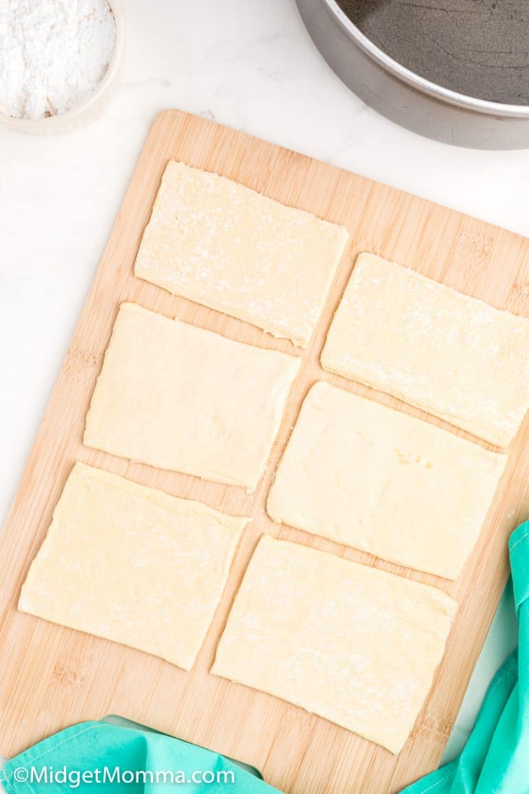 Easy New Orleans-Style Beignets Recipe • MidgetMomma