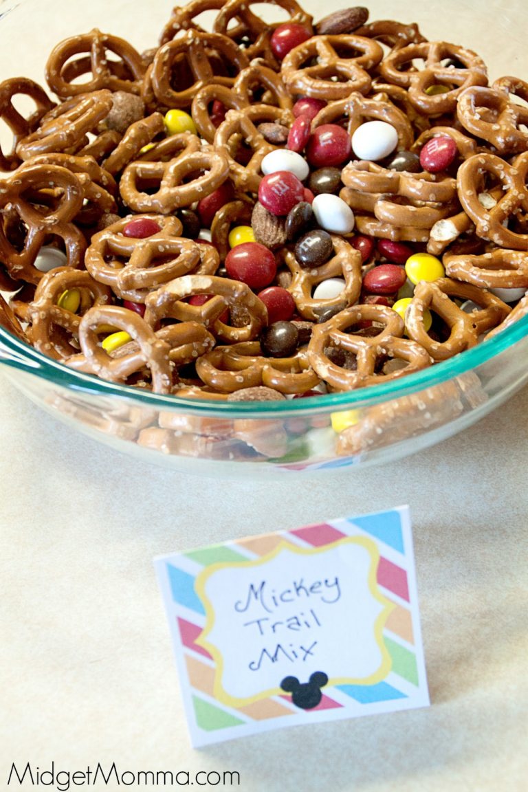 Mickey Mouse Trail Mix • MidgetMomma