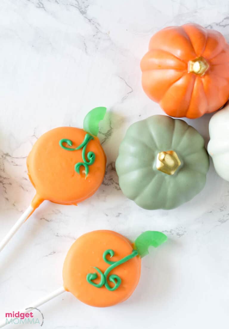 How to make Pumpkin Oreo Pops • MidgetMomma