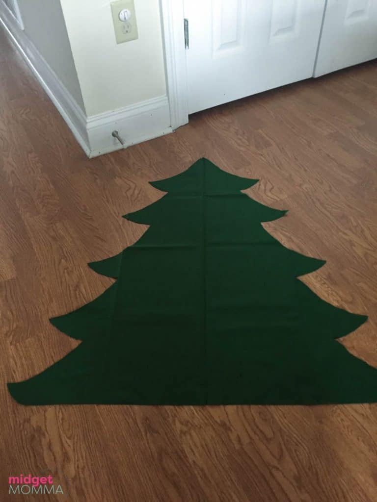 How to Make a DIY Felt Christmas Tree • MidgetMomma