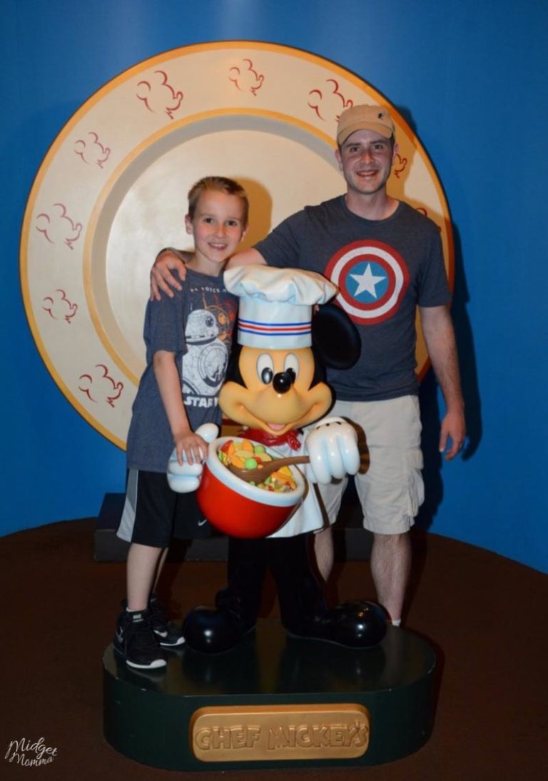 5 Reasons Chef Mickey's Is The Perfect Family Disney Character Dining