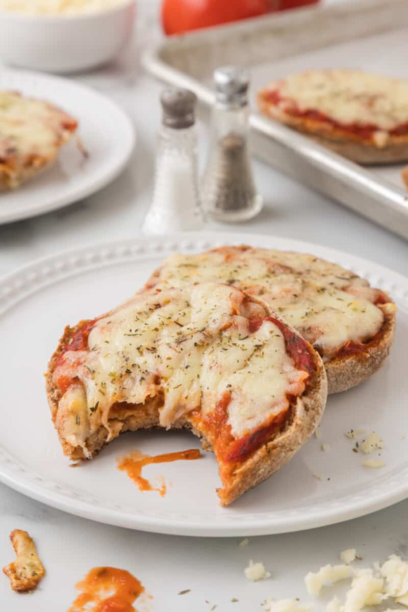 Quick & Easy Kid Approved English Muffin Pizza Recipe