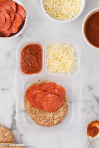 How to Make Homemade Lunchables Pizza • MidgetMomma