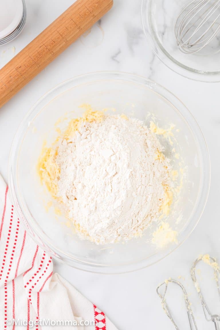 Whoville Cookies (Christmas Pinwheel Cookies) • MidgetMomma