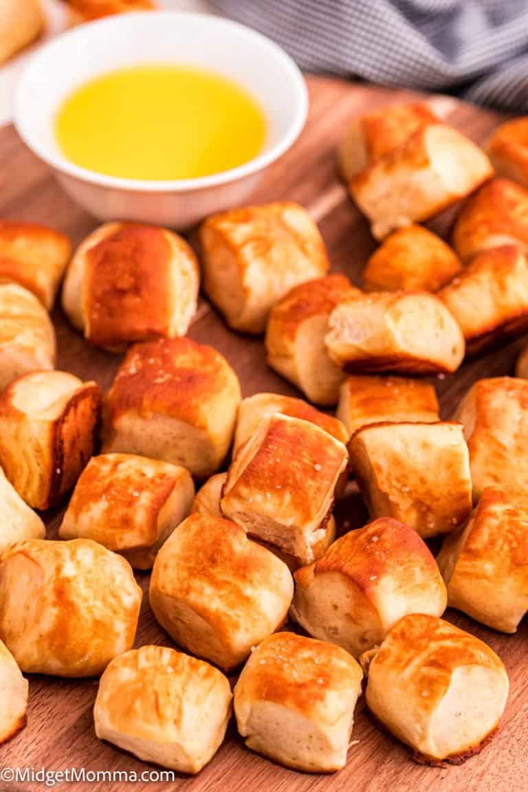 Homemade Soft Pretzel Bites Recipe (Auntie Anne's Pretzel Bite Copycat)