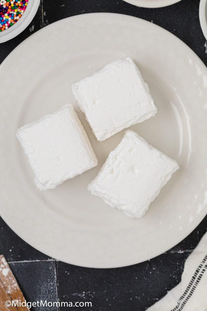 How to Make Homemade Marshmallows • MidgetMomma