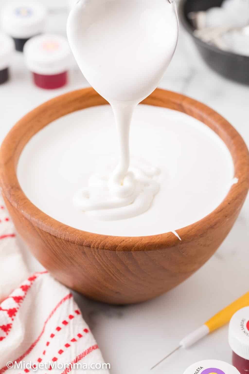 How to Make The BEST Royal Icing Recipe • MidgetMomma