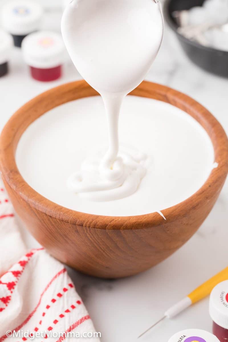 How to Make The BEST Royal Icing Recipe • MidgetMomma