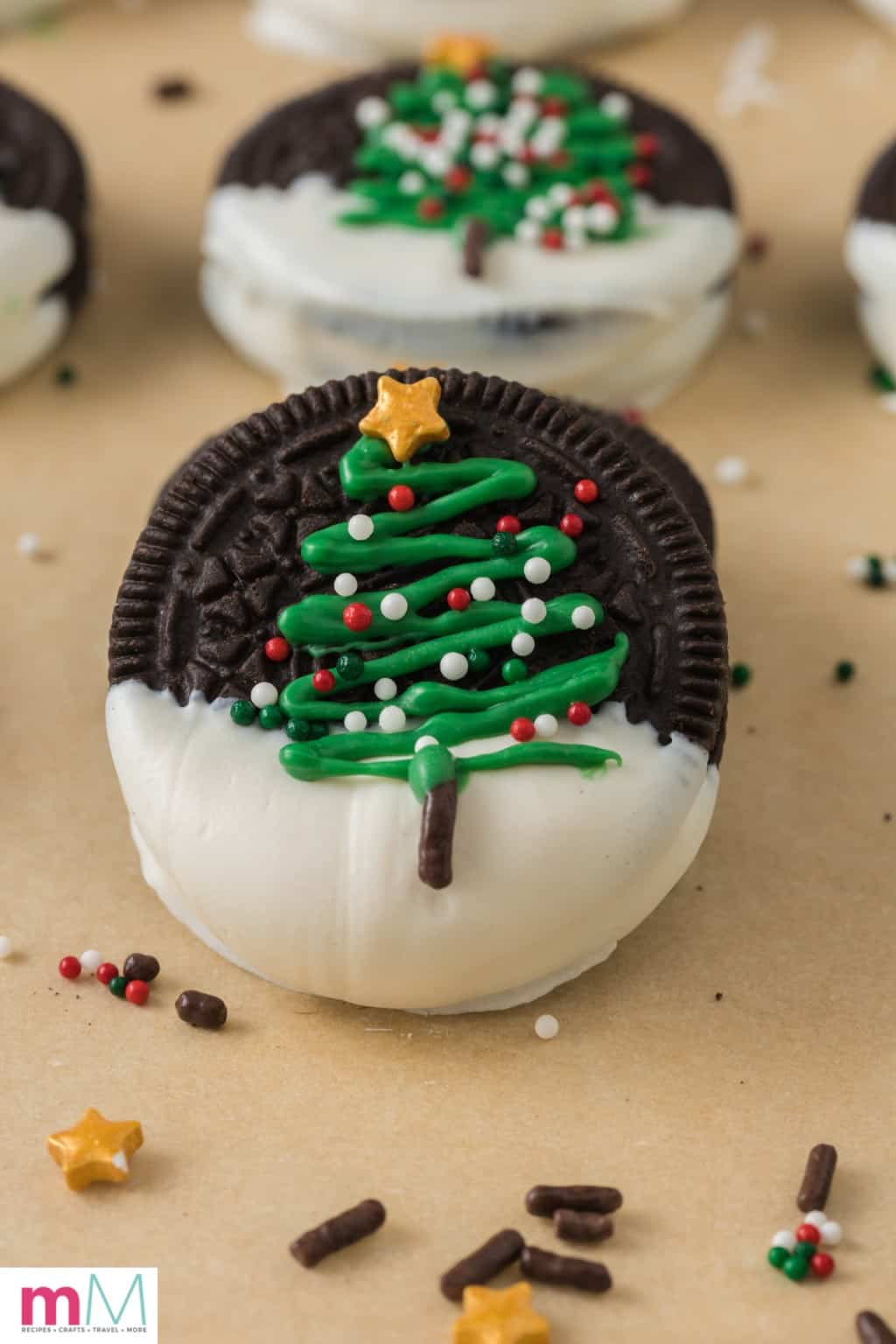 Christmas Tree Oreo Cookies Recipe (Christmas Oreos) • MidgetMomma