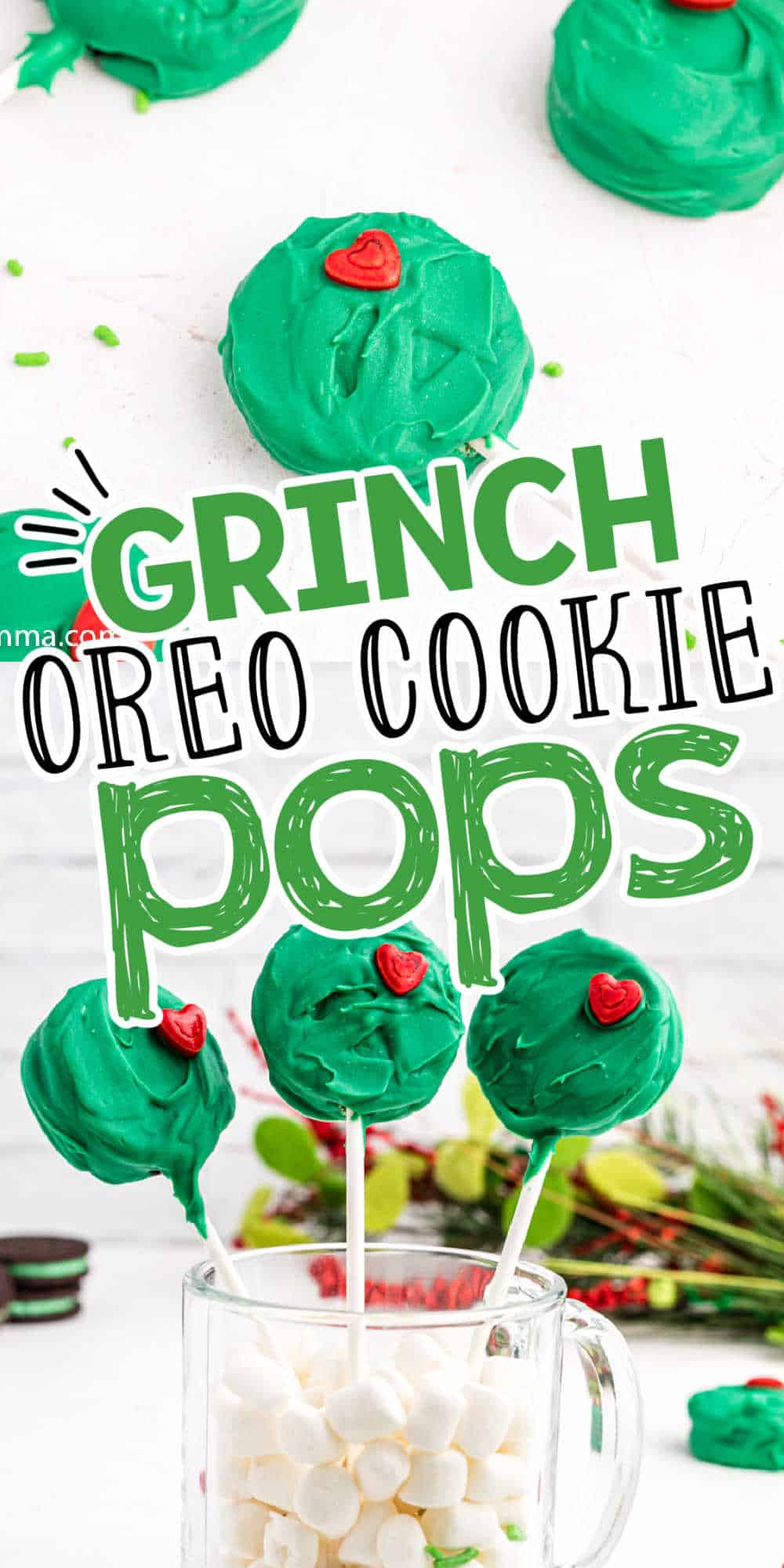 The Grinch Oreo Pops (Christmas Chocolate Covered Oreos)