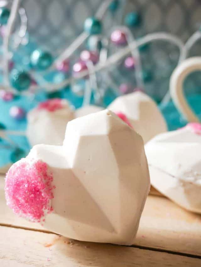 Heart Shaped White Chocolate Hot Cocoa Bombs • MidgetMomma