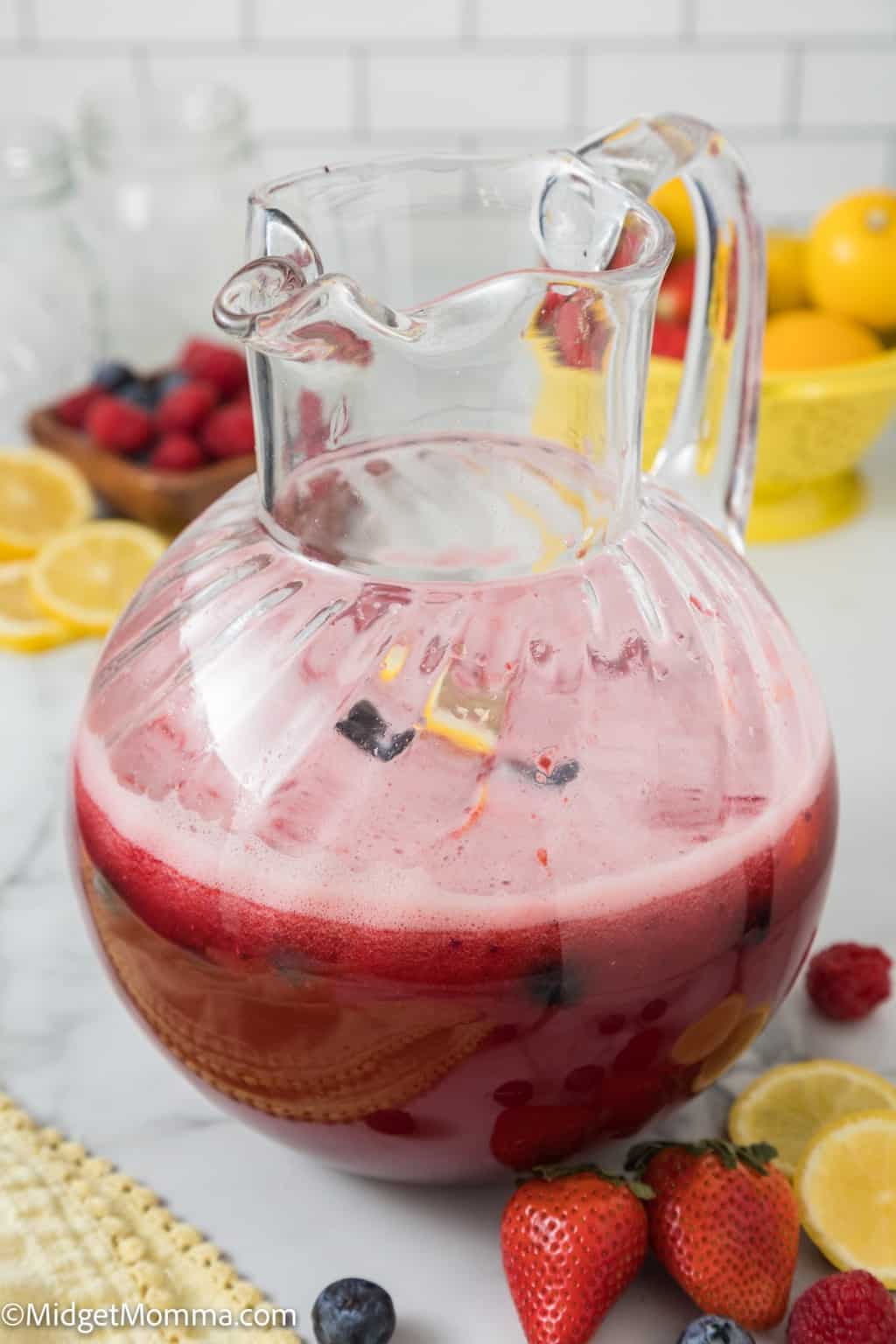 Homemade Berry Lemonade Recipe