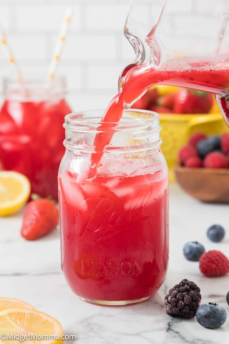 Homemade Berry Lemonade Recipe