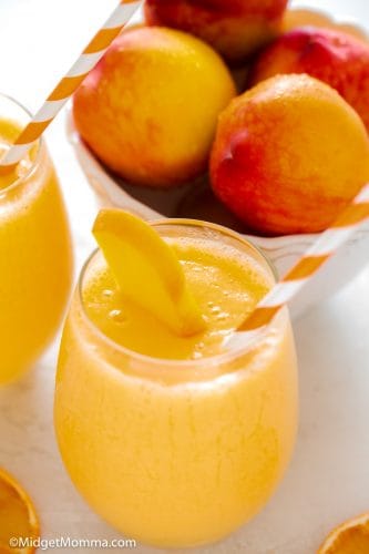 Peach Mango Smoothie Recipe • MidgetMomma