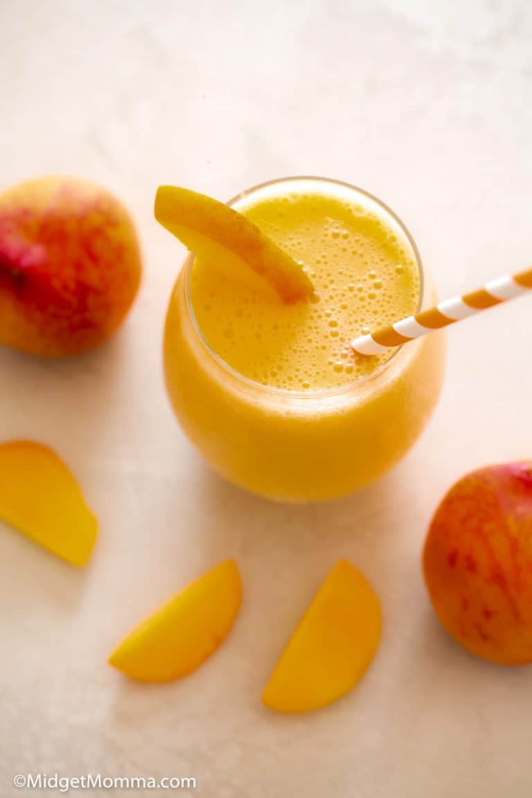 Peach Mango Smoothie Recipe • MidgetMomma