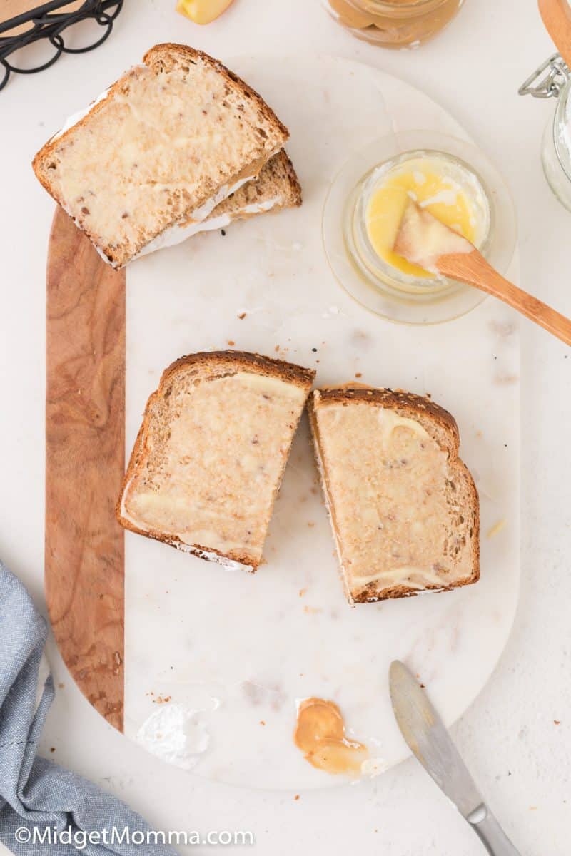 Grilled Peanut Butter and Marshmallow Fluff Sandwich • MidgetMomma