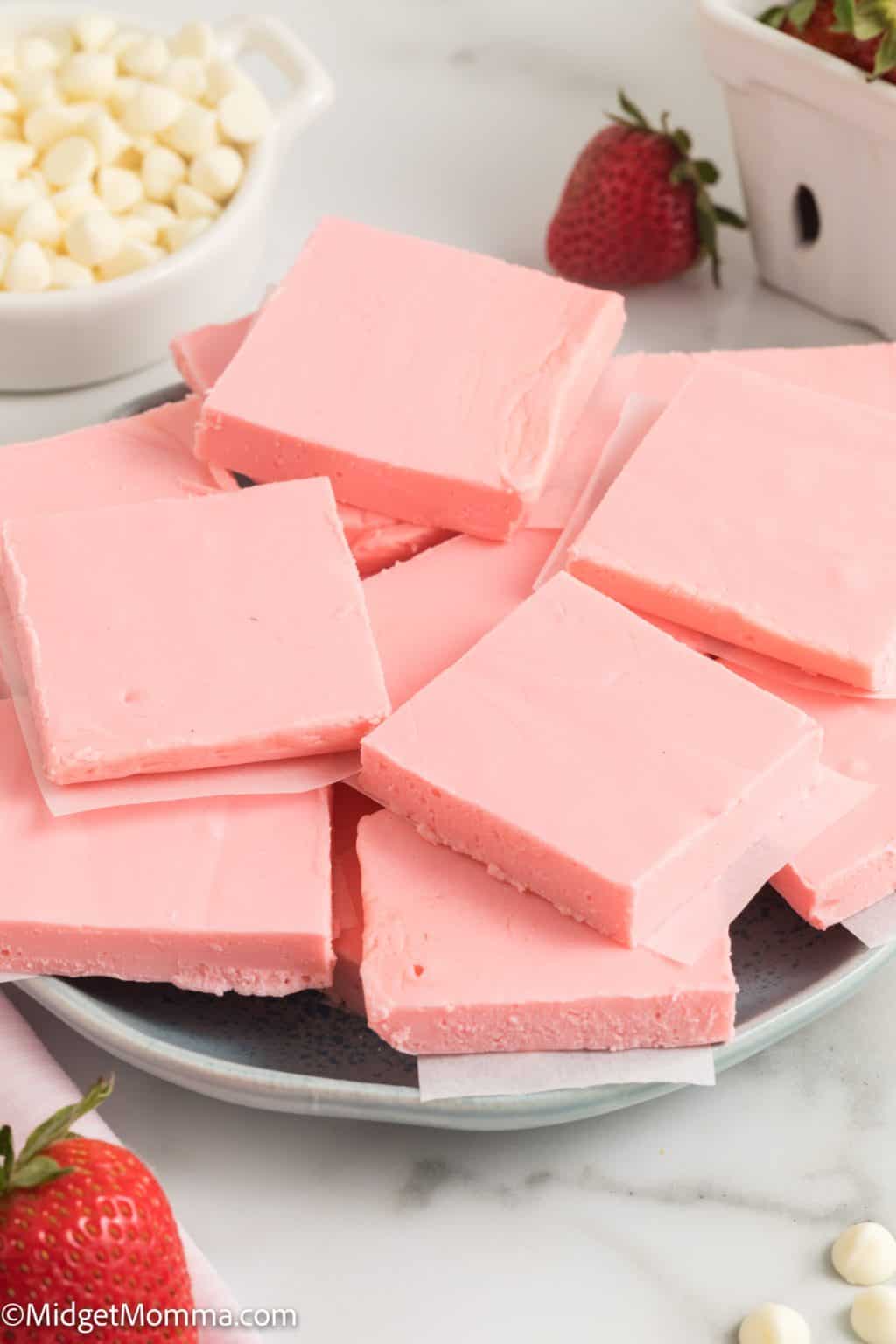 Two Ingredient Strawberry Fudge • MidgetMomma
