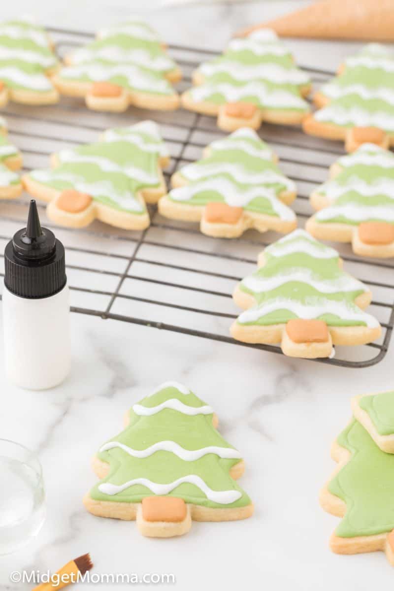 Christmas Tree Sugar Cookies • MidgetMomma