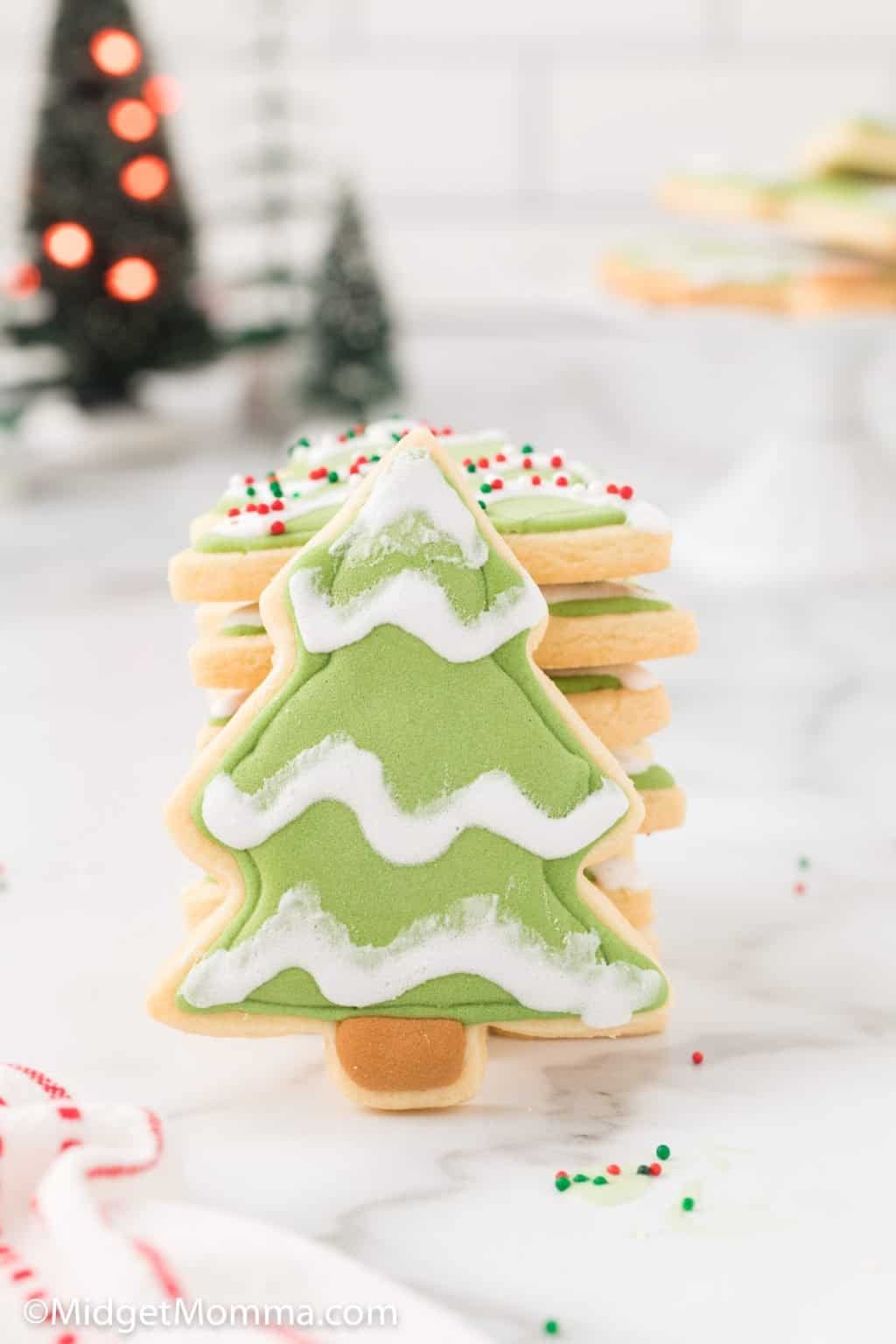 Christmas Tree Sugar Cookies • MidgetMomma