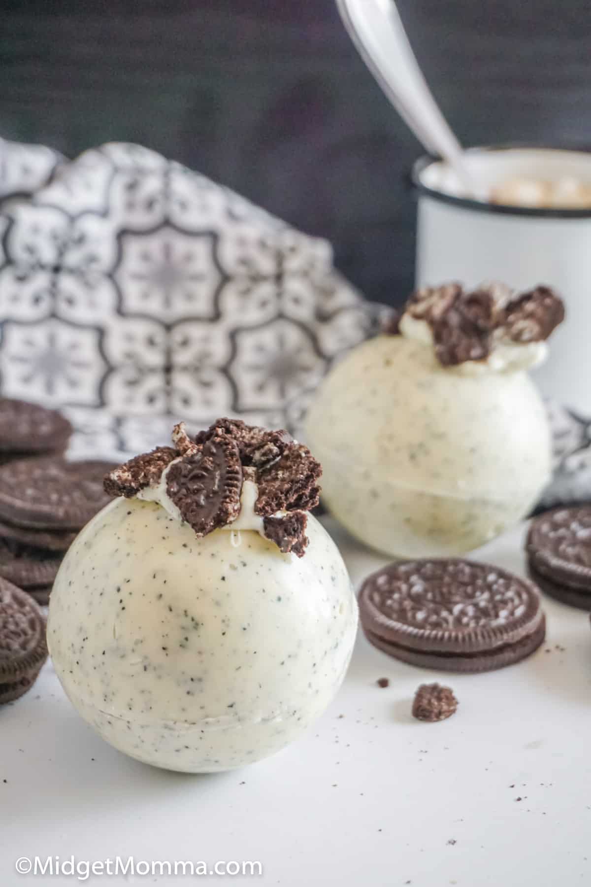 Oreo Hot Chocolate Bombs • MidgetMomma