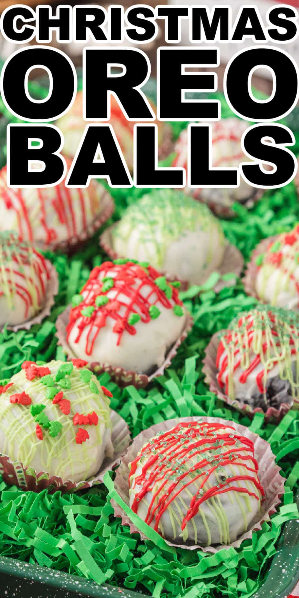 Christmas Oreo Balls Recipe • MidgetMomma