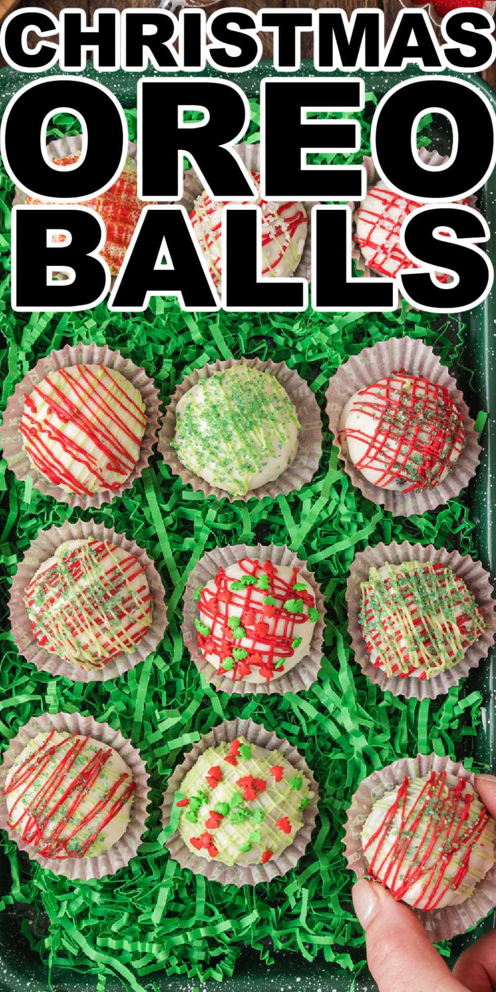 Christmas Oreo Balls Recipe • MidgetMomma