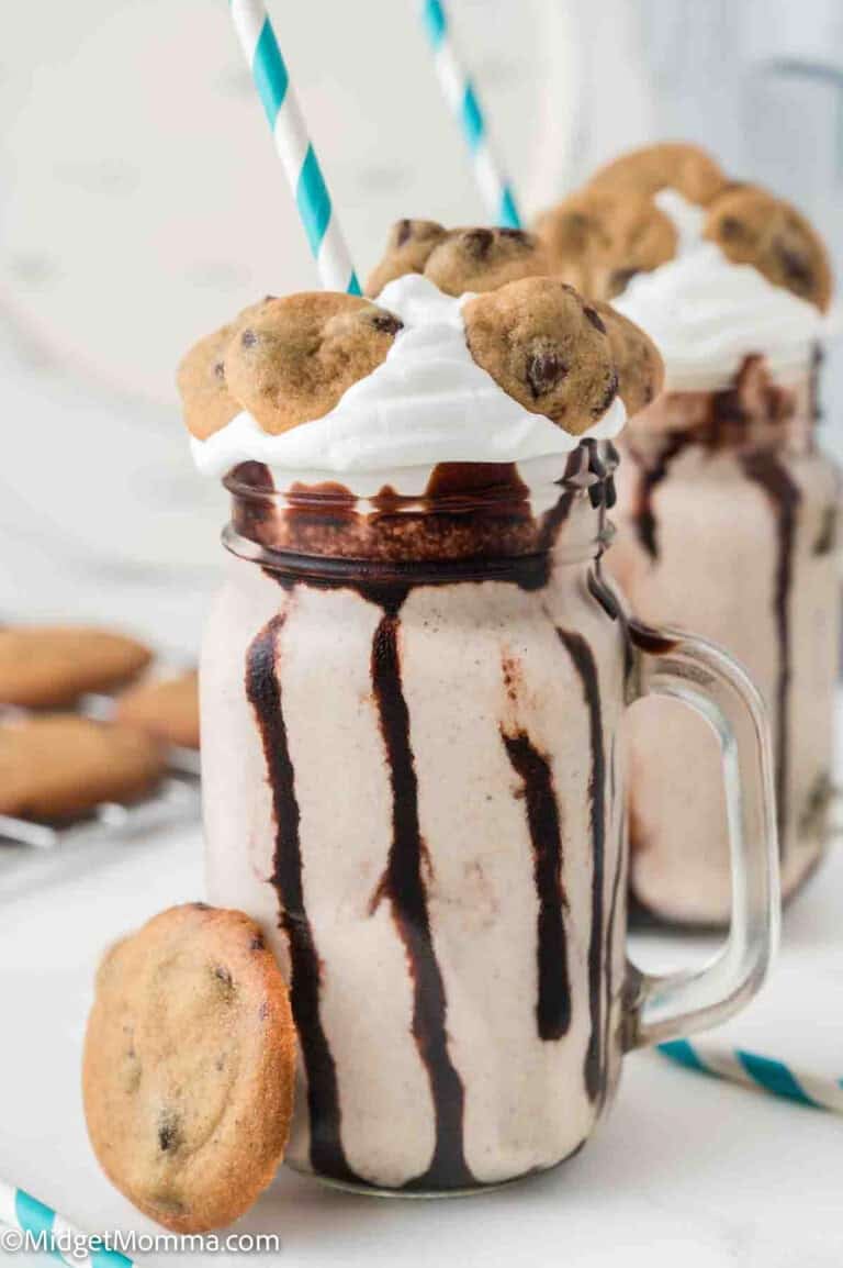 Chocolate Chip Cookie Milkshake Recipe • MidgetMomma